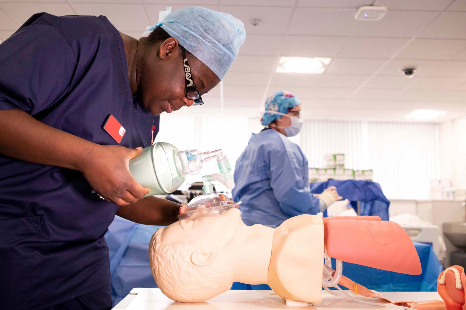 Operating Theatre Simulation | Staffordshire University Virtual Tour